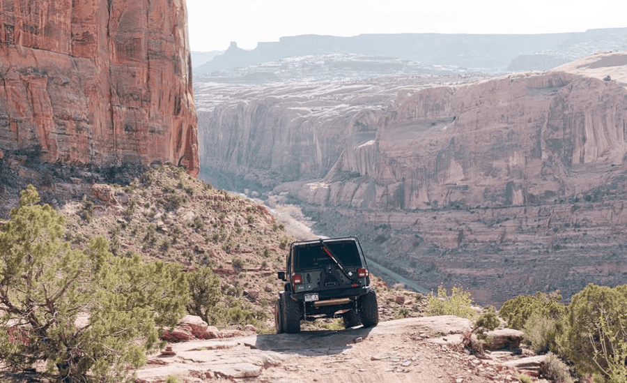 5 Core Off-Road Driving Techniques for New 4x4 Owners