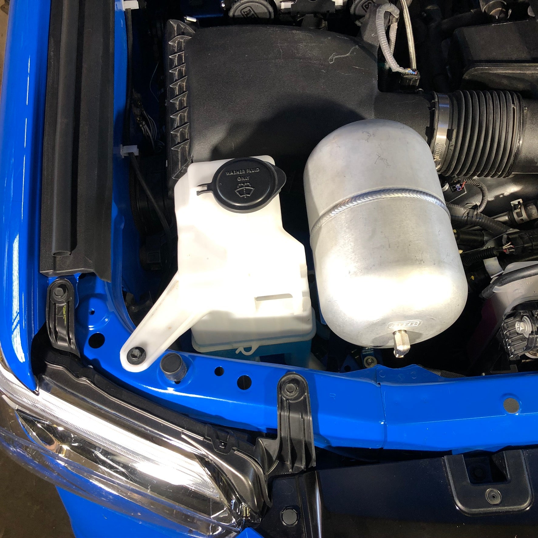 ARB Tank Mounting Bracket (for mounting ARB 1 Gallon Tank ONLY) (ARBTU